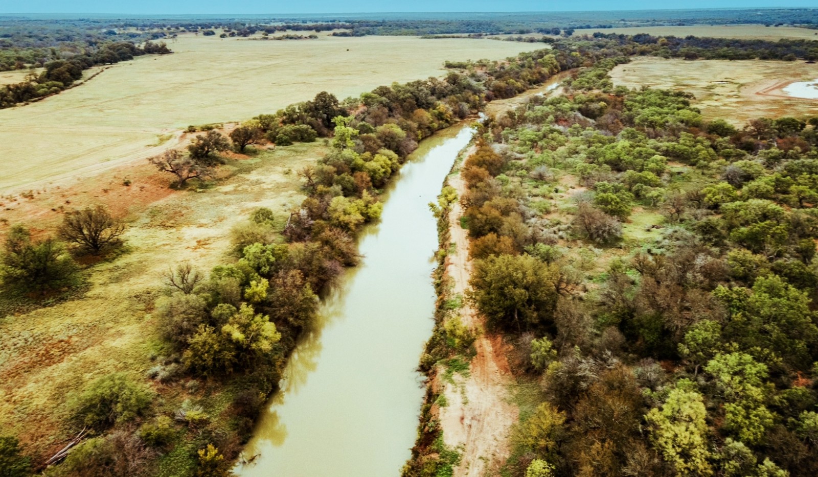 Gates Crossing | History